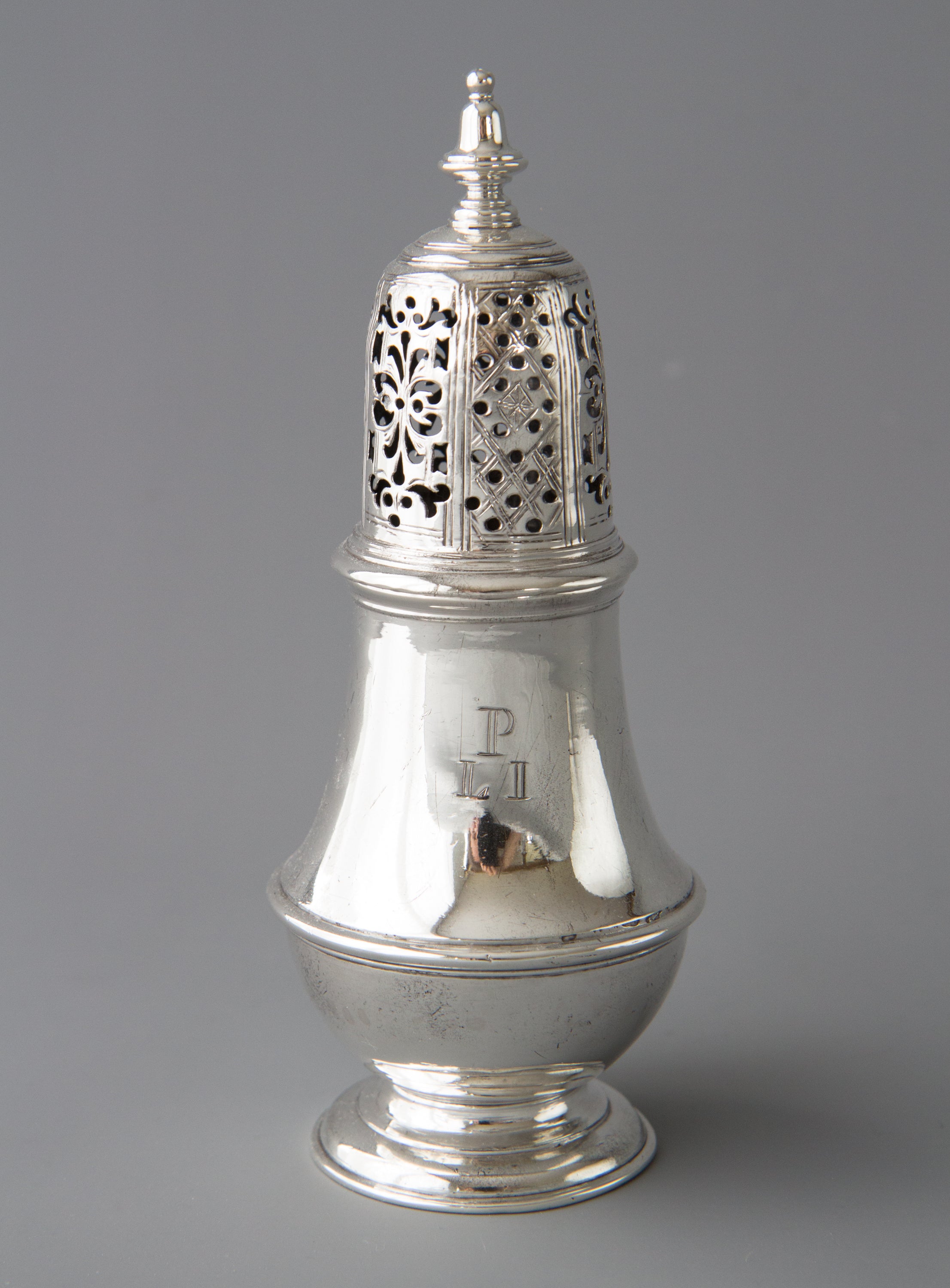 A Rare Irish Silver Sugar Caster, Dublin 1715 – Forrest & Fraser Fine ...