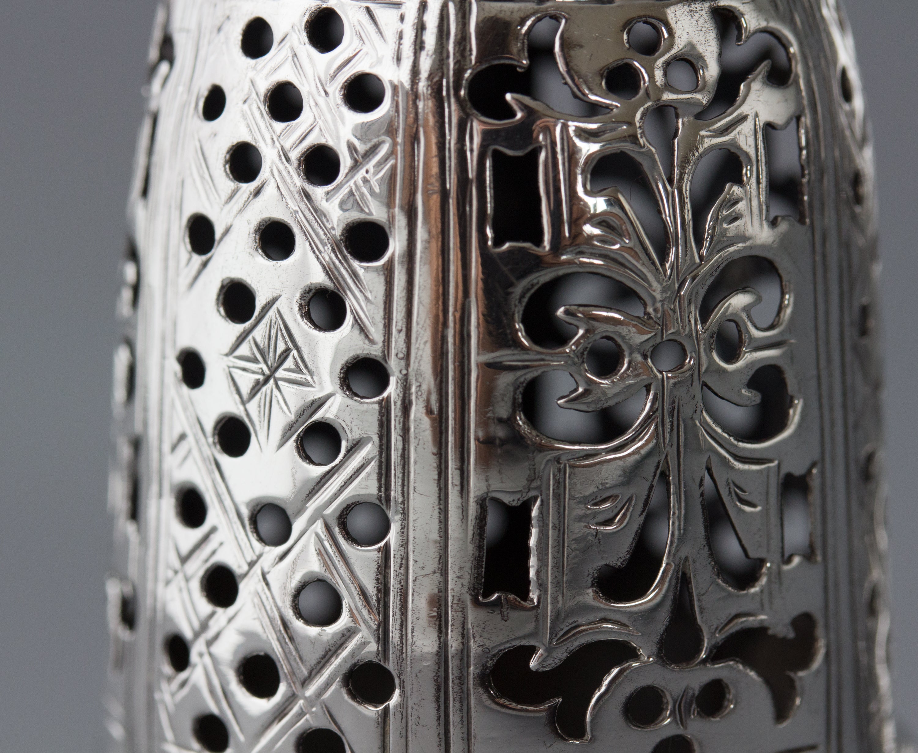 A Rare Irish Silver Sugar Caster, Dublin 1715 – Forrest & Fraser Fine ...